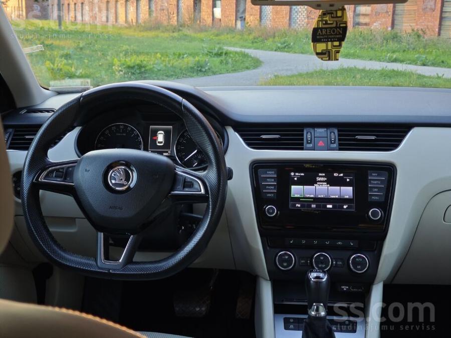 Melns Skoda Octavia 2014 Daugavpils, ar dzinēja tilpumu 2.00 L un nobraukumu 290 tūkst. km par 6900 €, foto 17 vietnē AUTOMOTO.COM.LV