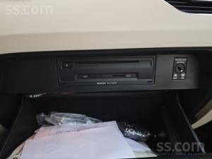 Melns Skoda Octavia 2014 Daugavpils, ar dzinēja tilpumu 2.00 L un nobraukumu 290 tūkst. km par 6900 €, foto 19 vietnē AUTOMOTO.COM.LV
