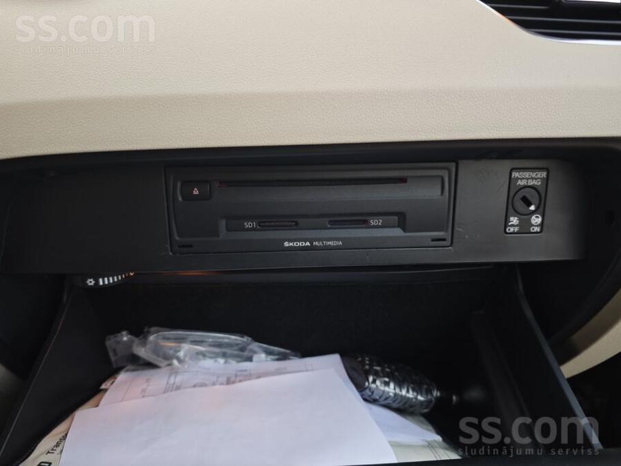 Melns Skoda Octavia 2014 Daugavpils, ar dzinēja tilpumu 2.00 L un nobraukumu 290 tūkst. km par 6900 €, foto 19 vietnē AUTOMOTO.COM.LV