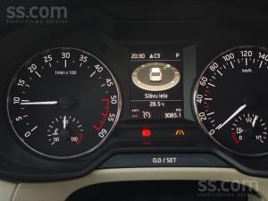 Melns Skoda Octavia 2014 Daugavpils, ar dzinēja tilpumu 2.00 L un nobraukumu 290 tūkst. km par 6900 €, foto 25 vietnē AUTOMOTO.COM.LV