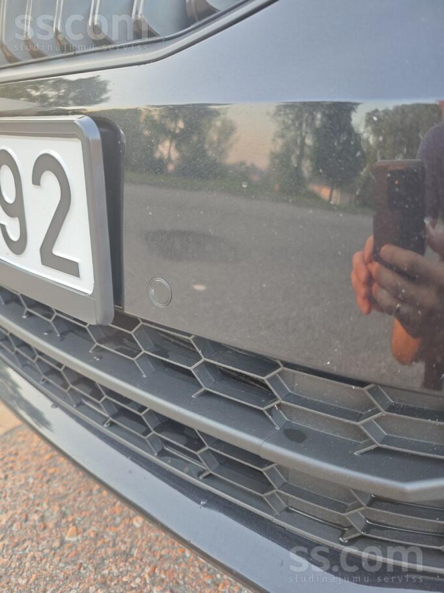 Melns Skoda Octavia 2014 Daugavpils, ar dzinēja tilpumu 2.00 L un nobraukumu 290 tūkst. km par 6900 €, foto 30 vietnē AUTOMOTO.COM.LV