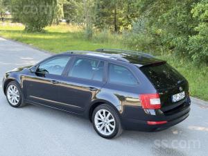 Melns Skoda Octavia 2014 Rīga, ar dzinēja tilpumu 1.60 L un nobraukumu 294 tūkst. km par 6650 €, foto 11 vietnē AUTOMOTO.COM.LV