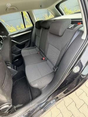 Black Skoda Octavia 2014 in Vilnius, with an engine capacity of 1.97 L and mileage of 301 thousand km for 6900 €, photo 8 on AUTOMOTO.COM.LV