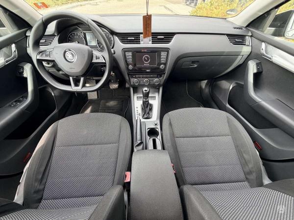 Melns Skoda Octavia 2014 Viļņa, ar dzinēja tilpumu 1.97 L un nobraukumu 301 tūkst. km par 6900 €, foto 6 vietnē AUTOMOTO.COM.LV