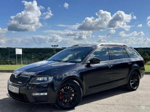 Black Skoda Octavia 2014 in Ukmerge, with an engine capacity of 1.97 L and mileage of 311 thousand km for 7000 €, photo 3 on AUTOMOTO.COM.LV