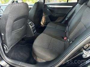 Melns Skoda Octavia 2014 Jūrmala, ar dzinēja tilpumu 1.60 L un nobraukumu 310 tūkst. km par 5890 €, foto 18 vietnē AUTOMOTO.COM.LV