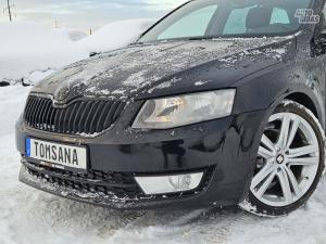 Black Skoda Octavia 2015 in Kluonaliai, with an engine capacity of 1.60 L and mileage of 289 thousand km for 7499 €, photo 3 on AUTOMOTO.COM.LV