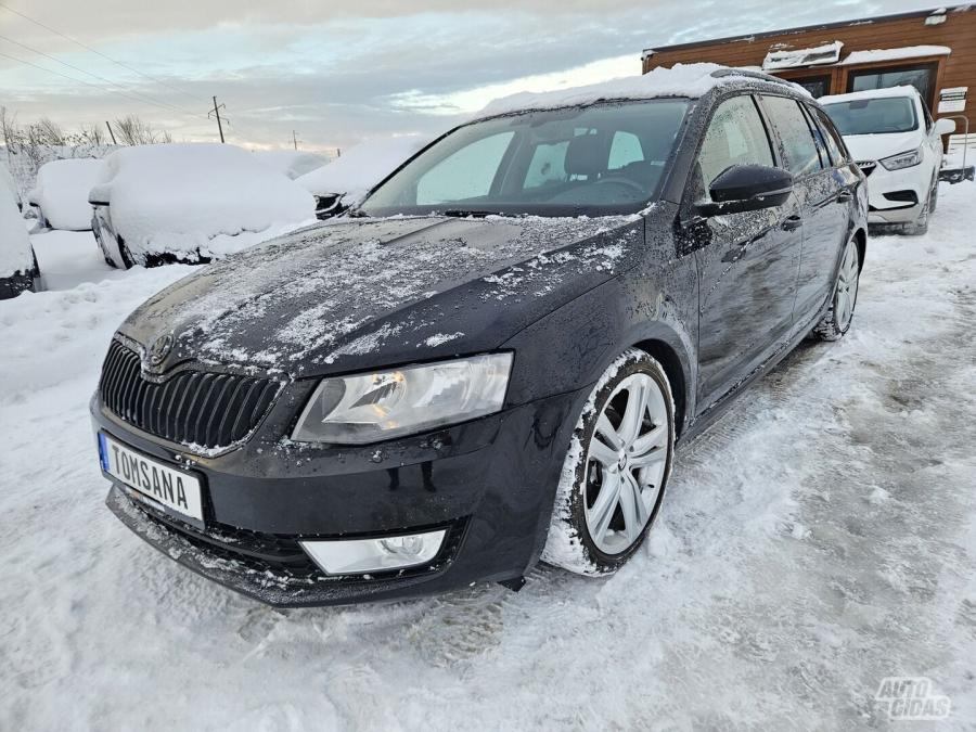 Black Skoda Octavia 2015 in Kluonaliai, with an engine capacity of 1.60 L and mileage of 289 thousand km for 7499 €, photo 4 on AUTOMOTO.COM.LV