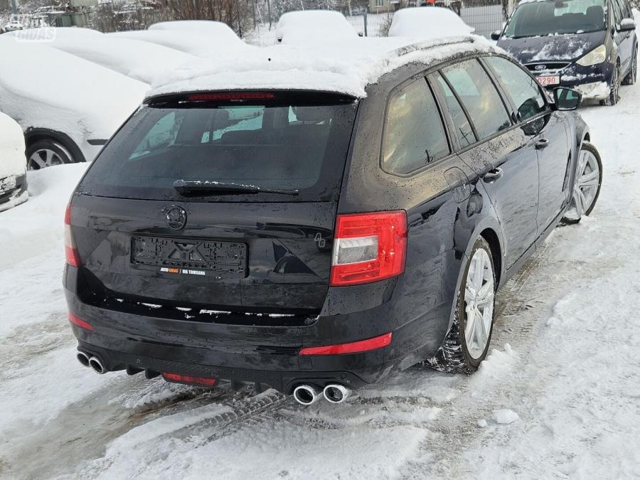 Black Skoda Octavia 2015 in Kluonaliai, with an engine capacity of 1.60 L and mileage of 289 thousand km for 7499 €, photo 8 on AUTOMOTO.COM.LV