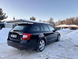 Black Skoda Octavia 2015 in Vilnius, with an engine capacity of 1.98 L and mileage of 290 thousand km for 8900 €, photo 4 on AUTOMOTO.COM.LV