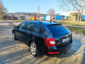Melns Skoda Octavia 2015 Viļņa, ar dzinēja tilpumu 2.00 L un nobraukumu 403 tūkst. km par 4300 €, foto 4 vietnē AUTOMOTO.COM.LV