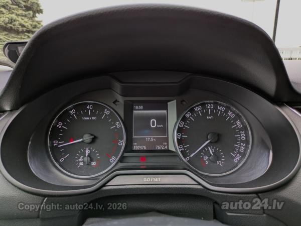 Черный Шкода Октавия 2015 в Сауэ, объемом двигателя 1.40 л и пробегом 197 тыс. км за 6900 €, фото 8 на AUTOMOTO.COM.LV