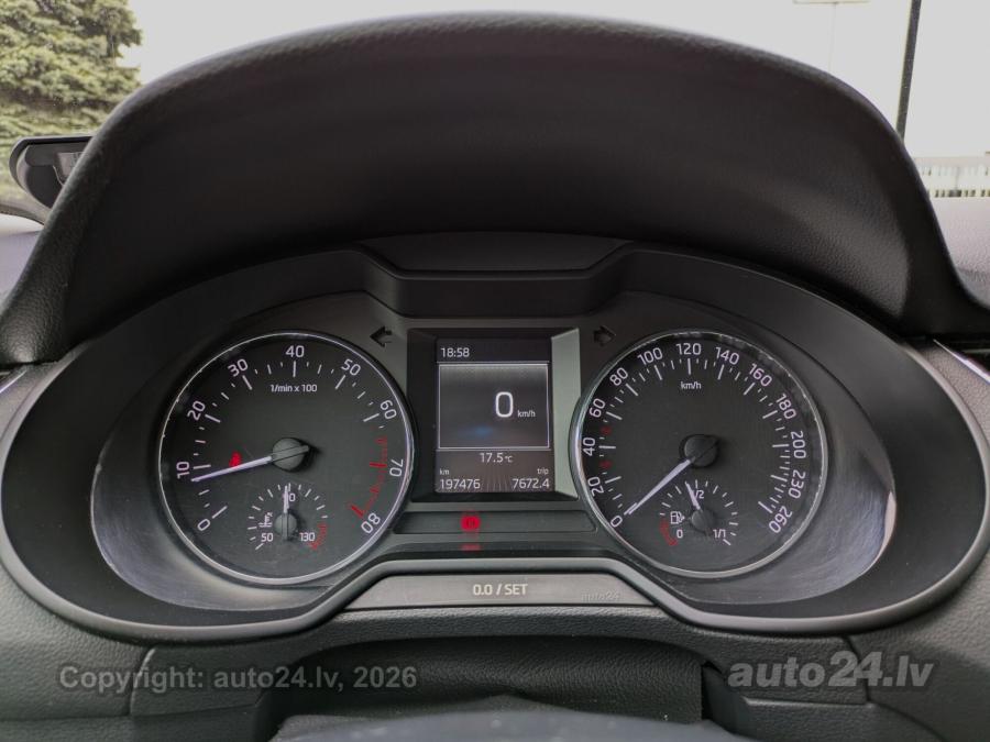 Black Skoda Octavia 2015 in Saue, with an engine capacity of 1.40 L and mileage of 197 thousand km for 6900 €, photo 9 on AUTOMOTO.COM.LV