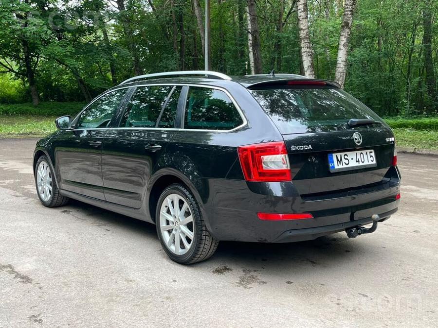 Black Skoda Octavia 2015 in Riga, with an engine capacity of 1.60 L and mileage of 0 thousand km for 7695 €, photo 4 on AUTOMOTO.COM.LV