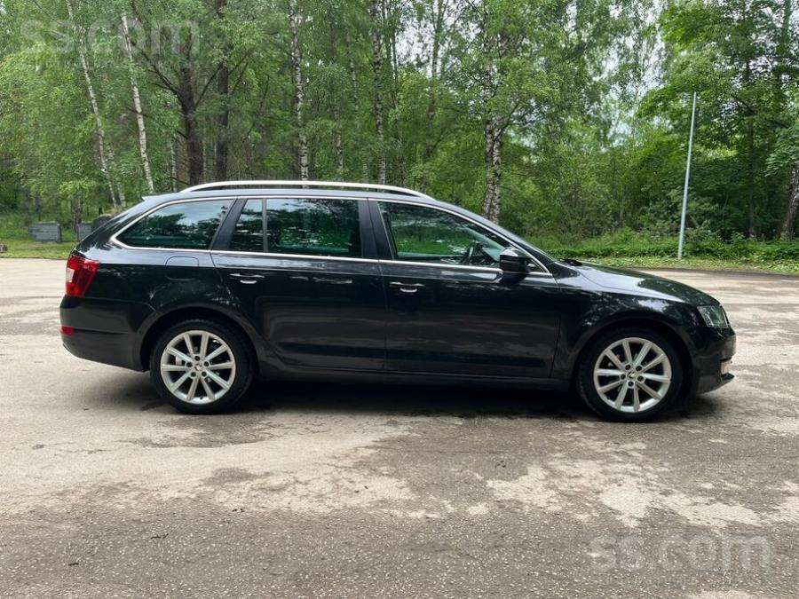 Black Skoda Octavia 2015 in Riga, with an engine capacity of 1.60 L and mileage of 0 thousand km for 7695 €, photo 7 on AUTOMOTO.COM.LV