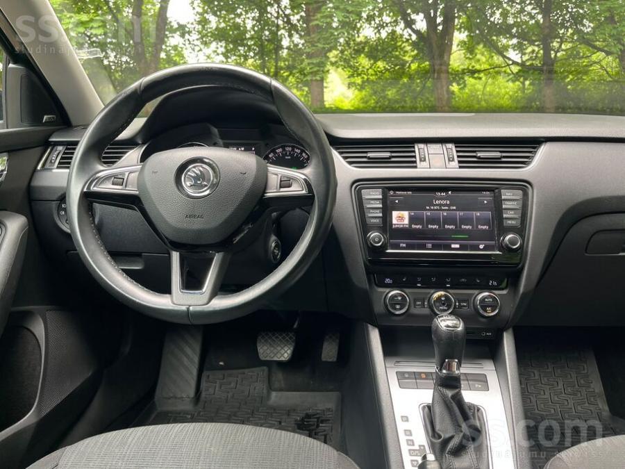 Black Skoda Octavia 2015 in Riga, with an engine capacity of 1.60 L and mileage of 0 thousand km for 7695 €, photo 12 on AUTOMOTO.COM.LV