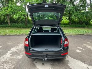 Black Skoda Octavia 2015 in Riga, with an engine capacity of 1.60 L and mileage of 0 thousand km for 7695 €, photo 25 on AUTOMOTO.COM.LV