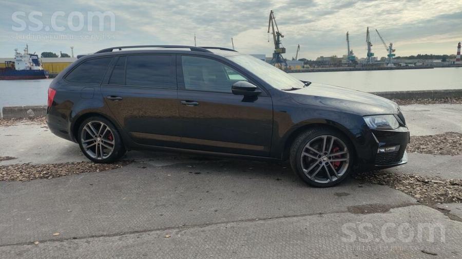 Black Skoda Octavia 2015 in Liepaja, with an engine capacity of 2.00 L and mileage of 227 thousand km for 8500 €, photo 3 on AUTOMOTO.COM.LV