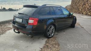 Black Skoda Octavia 2015 in Liepaja, with an engine capacity of 2.00 L and mileage of 227 thousand km for 8500 €, photo 4 on AUTOMOTO.COM.LV