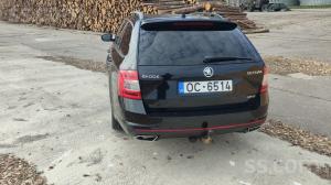 Black Skoda Octavia 2015 in Liepaja, with an engine capacity of 2.00 L and mileage of 227 thousand km for 8500 €, photo 5 on AUTOMOTO.COM.LV