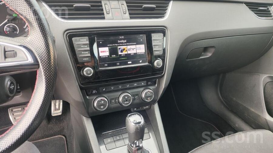Black Skoda Octavia 2015 in Liepaja, with an engine capacity of 2.00 L and mileage of 227 thousand km for 8500 €, photo 12 on AUTOMOTO.COM.LV