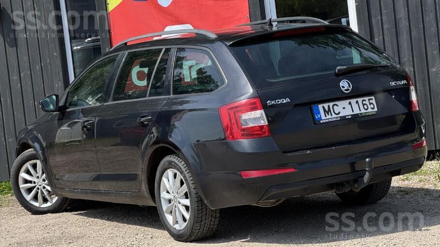 Black Skoda Octavia 2015 in Riga, with an engine capacity of 2.00 L and mileage of 0 thousand km for 4900 €, photo 4 on AUTOMOTO.COM.LV