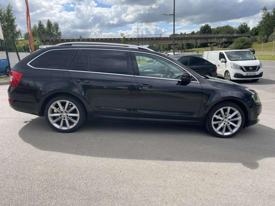Melns Skoda Octavia 2015 Kauņa, ar dzinēja tilpumu 1.60 L un nobraukumu 229 tūkst. km par 6950 €, foto 9 vietnē AUTOMOTO.COM.LV