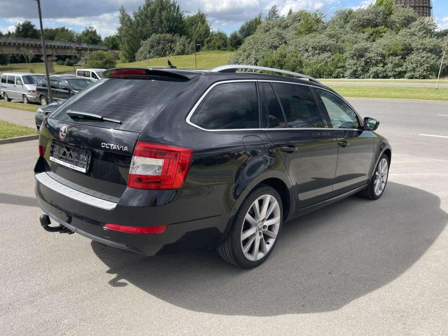 Melns Skoda Octavia 2015 Kauņa, ar dzinēja tilpumu 1.60 L un nobraukumu 229 tūkst. km par 6950 €, foto 11 vietnē AUTOMOTO.COM.LV