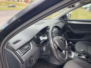 Melns Skoda Octavia 2015 Kauņa, ar dzinēja tilpumu 1.60 L un nobraukumu 229 tūkst. km par 6950 €, foto 19 vietnē AUTOMOTO.COM.LV