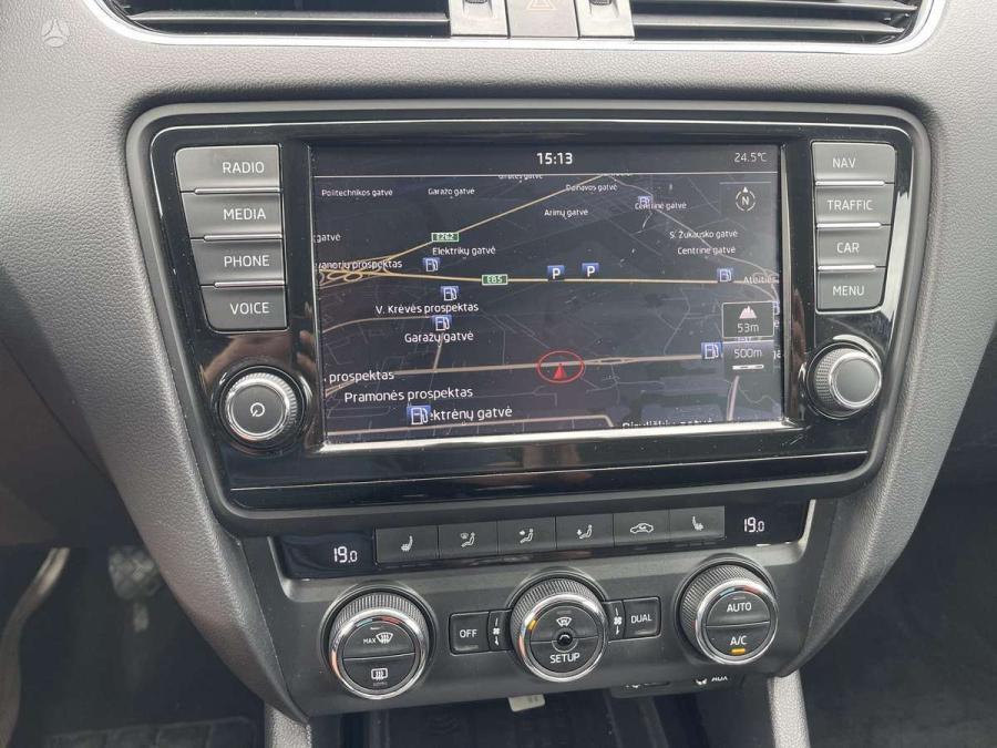 Melns Skoda Octavia 2015 Kauņa, ar dzinēja tilpumu 1.60 L un nobraukumu 229 tūkst. km par 6950 €, foto 23 vietnē AUTOMOTO.COM.LV