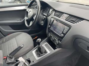Melns Skoda Octavia 2015 Kauņa, ar dzinēja tilpumu 1.60 L un nobraukumu 229 tūkst. km par 6950 €, foto 35 vietnē AUTOMOTO.COM.LV