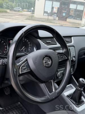 Melns Skoda Octavia 2015 Aizkraukle, ar dzinēja tilpumu 1.60 L un nobraukumu 252 tūkst. km par 4900 €, foto 19 vietnē AUTOMOTO.COM.LV
