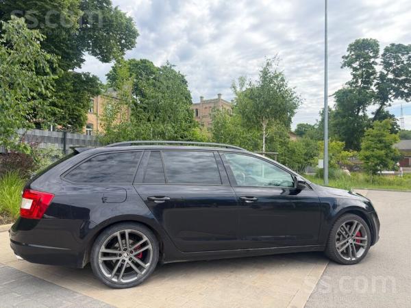 Melns Skoda Octavia 2015 Rīga, ar dzinēja tilpumu 2.00 L un nobraukumu 237 tūkst. km par 8500 €, foto 4 vietnē AUTOMOTO.COM.LV