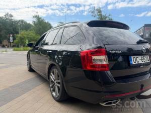 Melns Skoda Octavia 2015 Rīga, ar dzinēja tilpumu 2.00 L un nobraukumu 237 tūkst. km par 8500 €, foto 8 vietnē AUTOMOTO.COM.LV