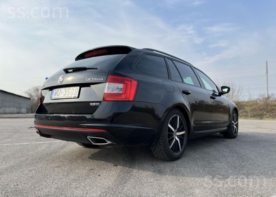 Black Skoda Octavia 2015 in Riga, with an engine capacity of 2.00 L and mileage of 149 thousand km for 10900 €, photo 5 on AUTOMOTO.COM.LV