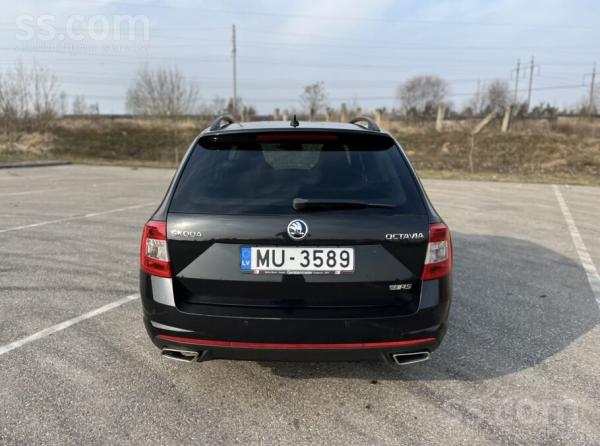 Melns Skoda Octavia 2015 Rīga, ar dzinēja tilpumu 2.00 L un nobraukumu 149 tūkst. km par 10900 €, foto 5 vietnē AUTOMOTO.COM.LV