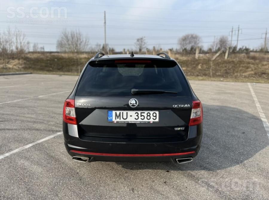 Black Skoda Octavia 2015 in Riga, with an engine capacity of 2.00 L and mileage of 149 thousand km for 10900 €, photo 6 on AUTOMOTO.COM.LV