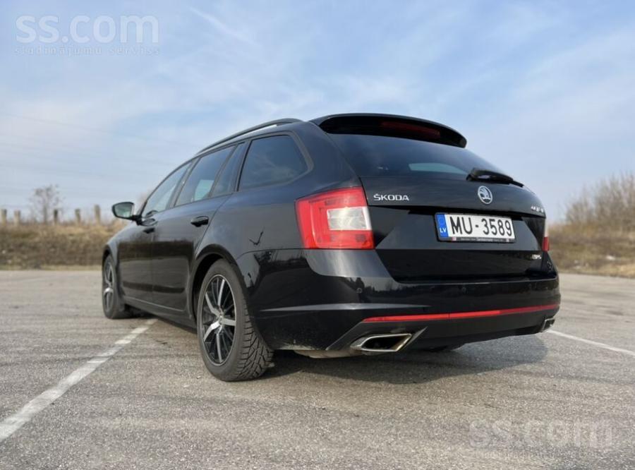 Black Skoda Octavia 2015 in Riga, with an engine capacity of 2.00 L and mileage of 149 thousand km for 10900 €, photo 7 on AUTOMOTO.COM.LV