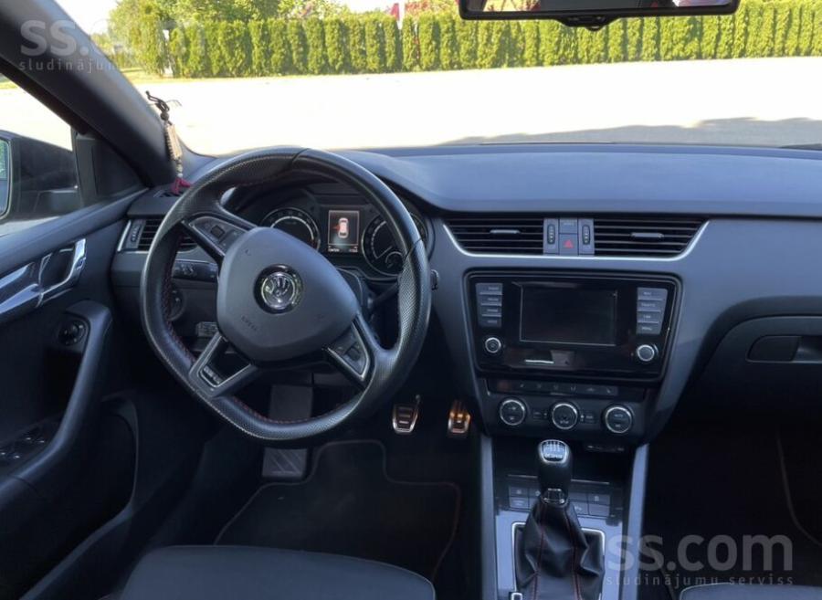 Black Skoda Octavia 2015 in Riga, with an engine capacity of 2.00 L and mileage of 149 thousand km for 10900 €, photo 10 on AUTOMOTO.COM.LV