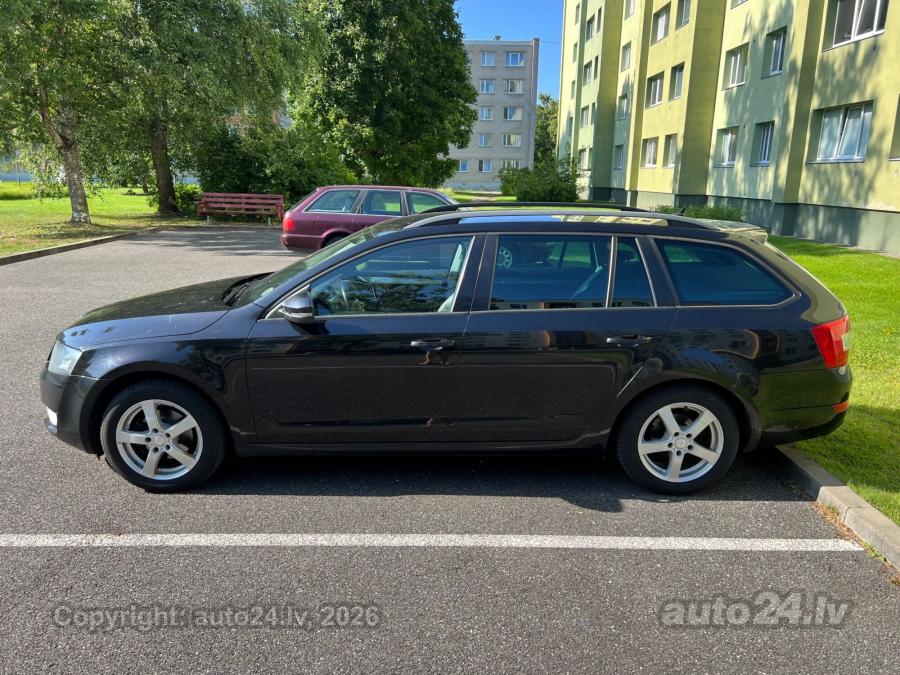 Черный Шкода Октавия 2015 в Пярну, объемом двигателя 1.60 л и пробегом 315 тыс. км за 6000 €, фото 9 на AUTOMOTO.COM.LV