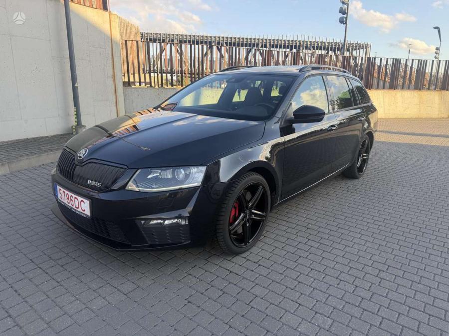 Black Skoda Octavia 2015 in Marijampole, with an engine capacity of 1.97 L and mileage of 268 thousand km for 8300 €, photo 5 on AUTOMOTO.COM.LV