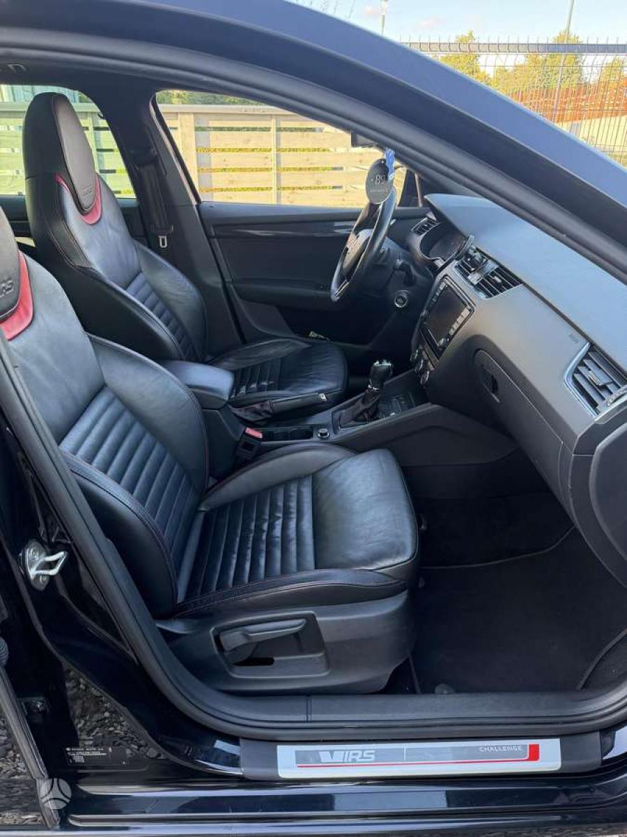 Black Skoda Octavia 2015 in Marijampole, with an engine capacity of 1.97 L and mileage of 268 thousand km for 8300 €, photo 15 on AUTOMOTO.COM.LV