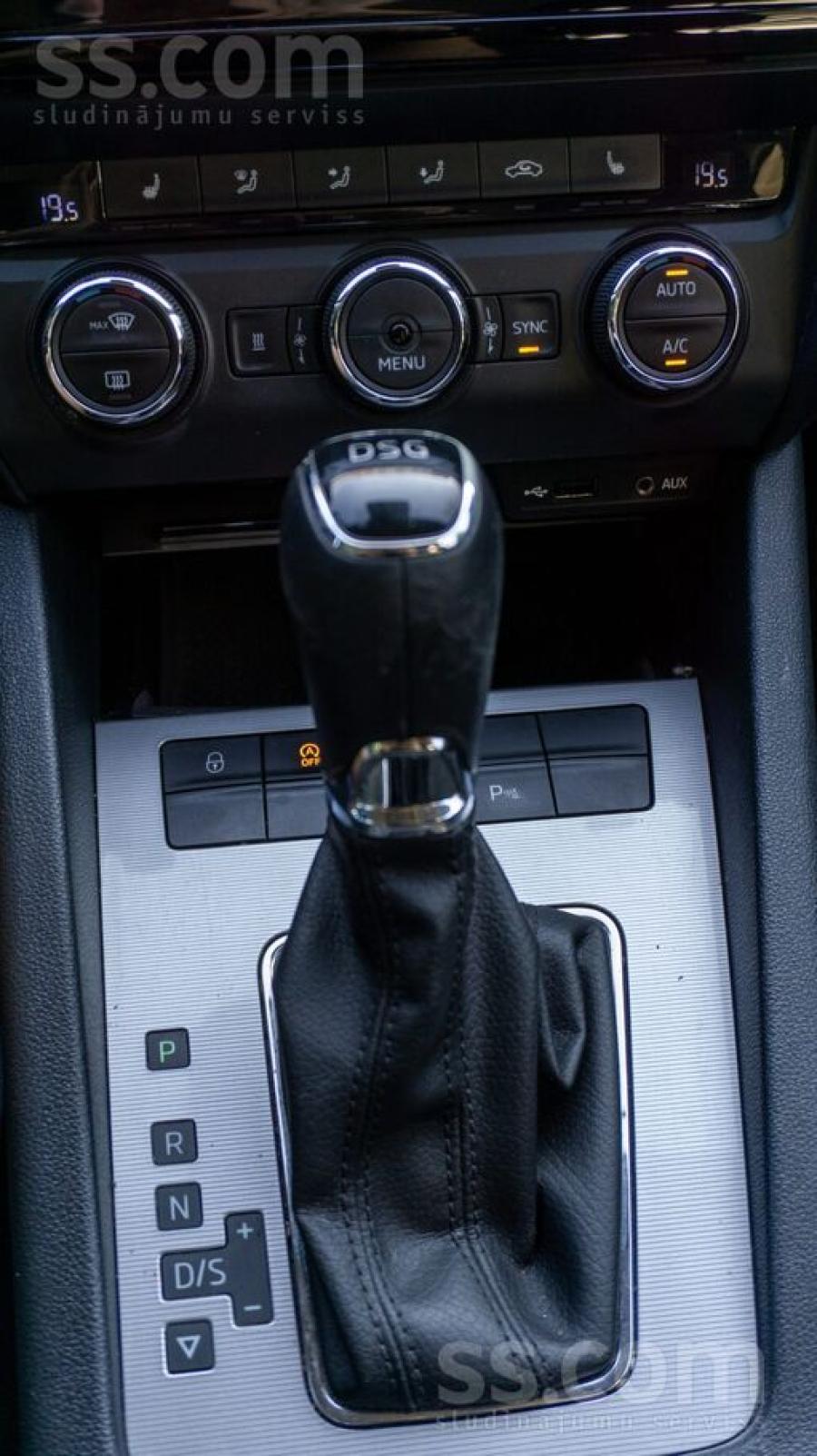 Melns Skoda Octavia 2015 Rīga, ar dzinēja tilpumu 2.00 L un nobraukumu 220 tūkst. km par 6990 €, foto 17 vietnē AUTOMOTO.COM.LV