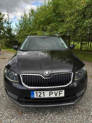Black Skoda Octavia 2015 in Tallinn, with an engine capacity of 1.60 L and mileage of 368 thousand km for 5800 €, photo 6 on AUTOMOTO.COM.LV