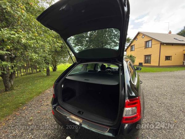 Skoda Octavia 2015 Tallina vietnē Melns Skoda Octavia 2015 Tallina, ar dzinēja tilpumu 1.60 L un nobraukumu 368 tūkst. km par 5800 €, foto 8 vietnē AUTOMOTO.COM.LV