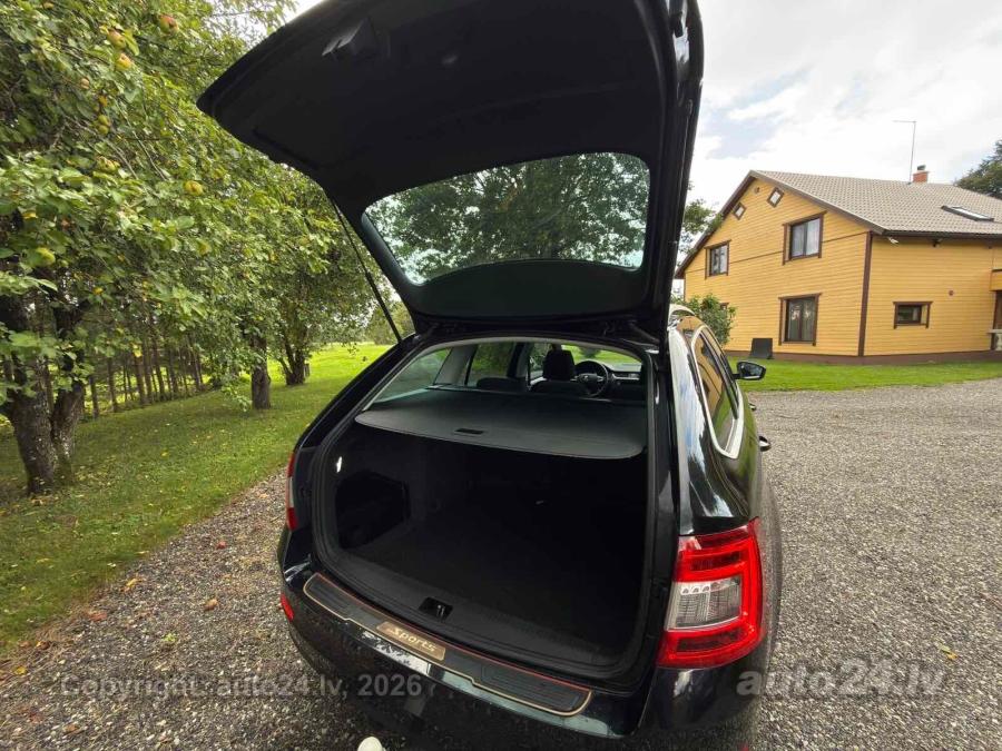 Black Skoda Octavia 2015 in Tallinn, with an engine capacity of 1.60 L and mileage of 368 thousand km for 5800 €, photo 8 on AUTOMOTO.COM.LV