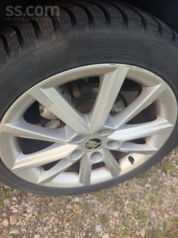 Melns Skoda Octavia 2015 Rīga, ar dzinēja tilpumu 2.00 L un nobraukumu 213 tūkst. km par 7500 €, foto 7 vietnē AUTOMOTO.COM.LV