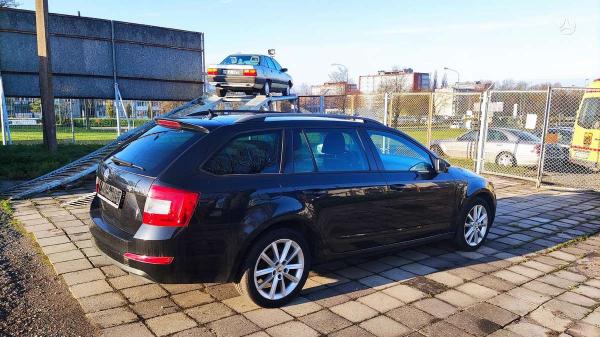 Melns Skoda Octavia 2016 Klaipėda, ar dzinēja tilpumu 1.97 L un nobraukumu 228 tūkst. km par 7190 €, foto 10 vietnē AUTOMOTO.COM.LV