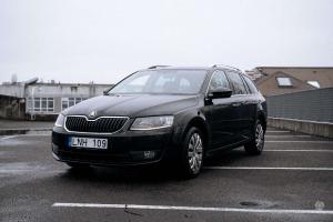 Black Skoda Octavia 2016 in Vilnius, with an engine capacity of 1.97 L and mileage of 221 thousand km for 9000 €, photo 2 on AUTOMOTO.COM.LV