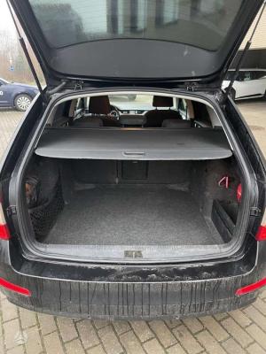 Black Skoda Octavia 2016 in Vilnius, with an engine capacity of 1.97 L and mileage of 430 thousand km for 6400 €, photo 5 on AUTOMOTO.COM.LV